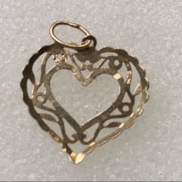 Jewelry | Vintage Gold Filigree Heart Pendant | Poshmark